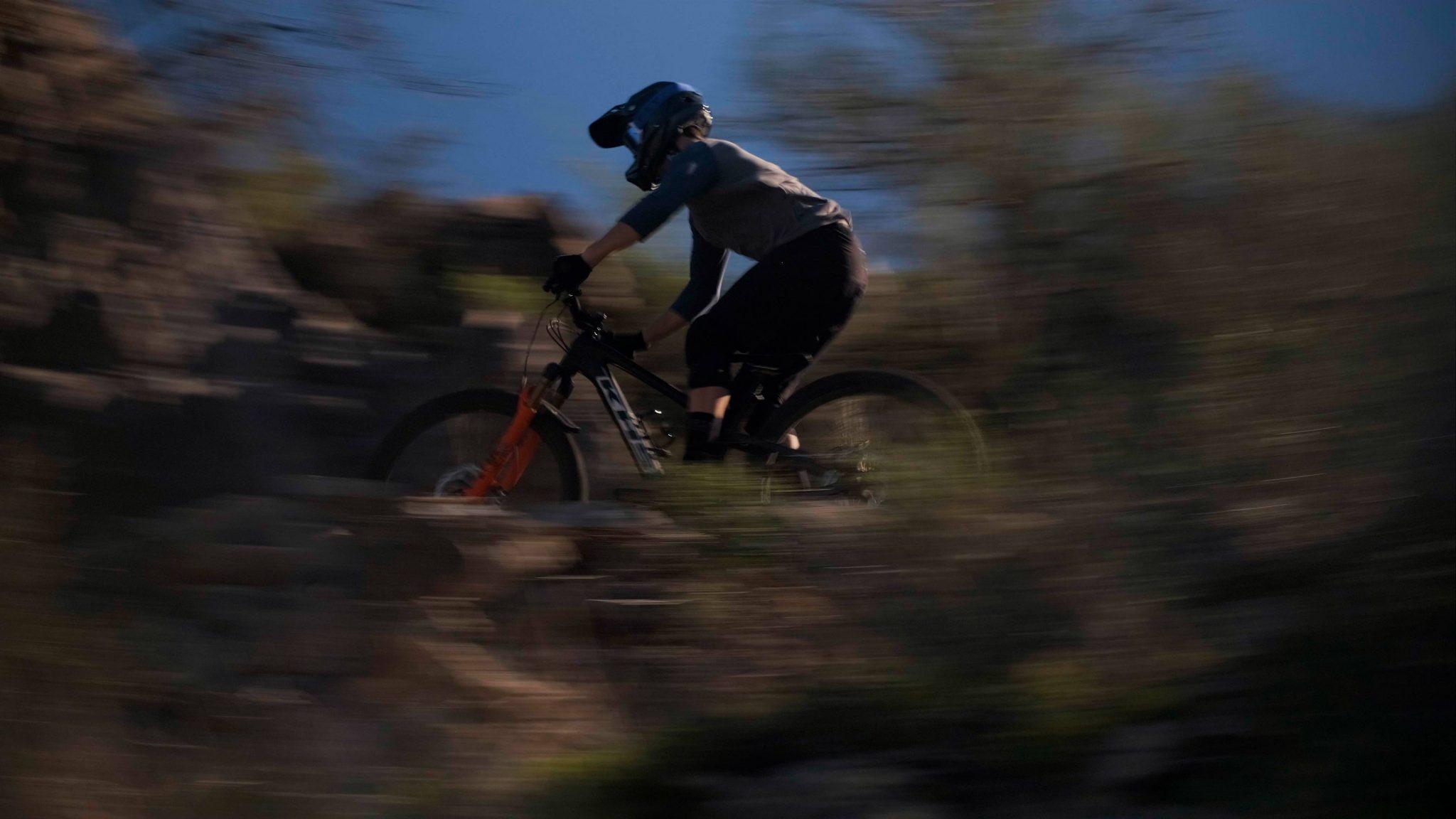 KHS-Pro-MTB-Shane-Leslie - KHS Bicycles